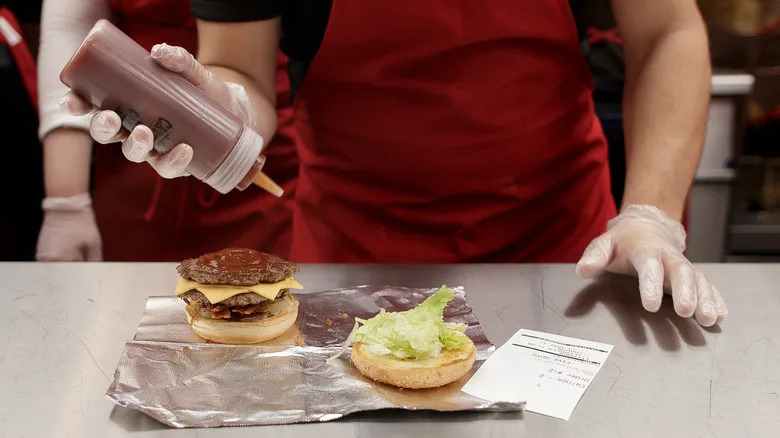 News & Updates | Five Guys
